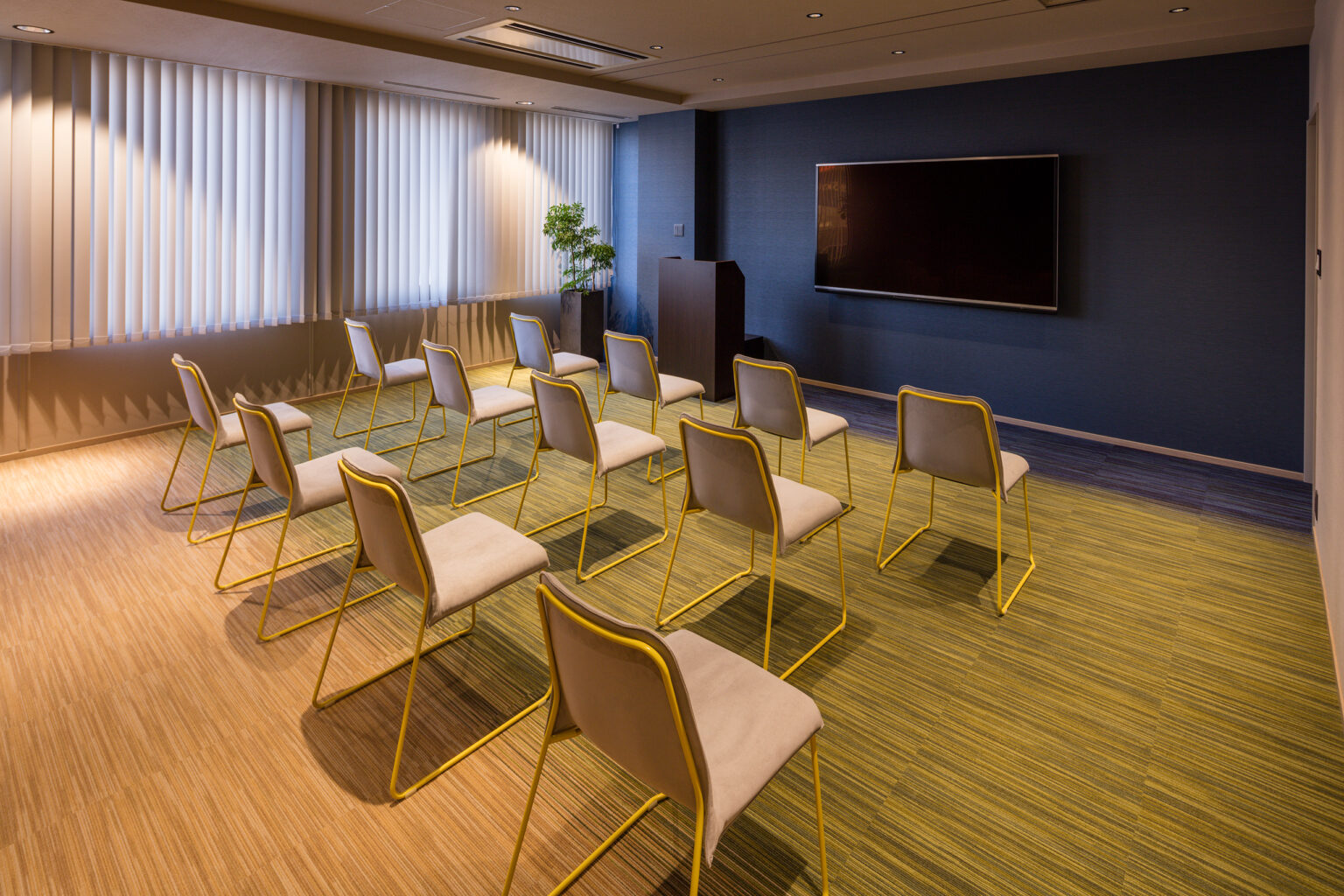 DUO SCENE SALON Shinjuku